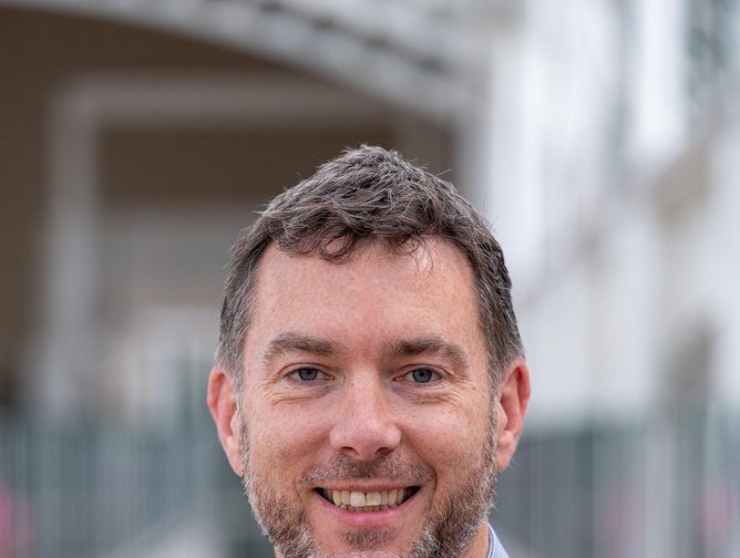 Ifan Evans | Technology Magazine