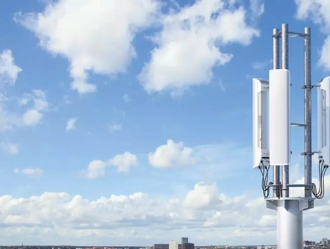 Ericsson unveils lightweight radio for mid-band 5G | Mobile Magazine