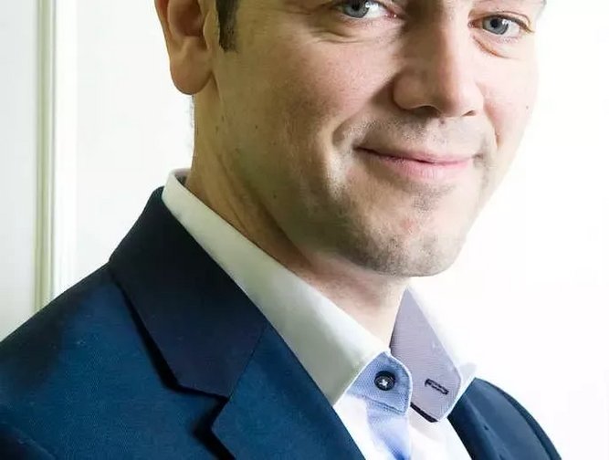 Carillion, the tip of the iceberg, but the good ship construction ...