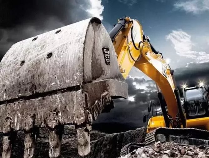 [VIDEO] JCB Unveils Driverless Excavator | Mining Digital