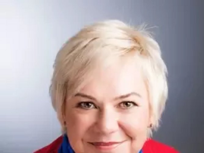 Helena Nimmo | Technology Magazine