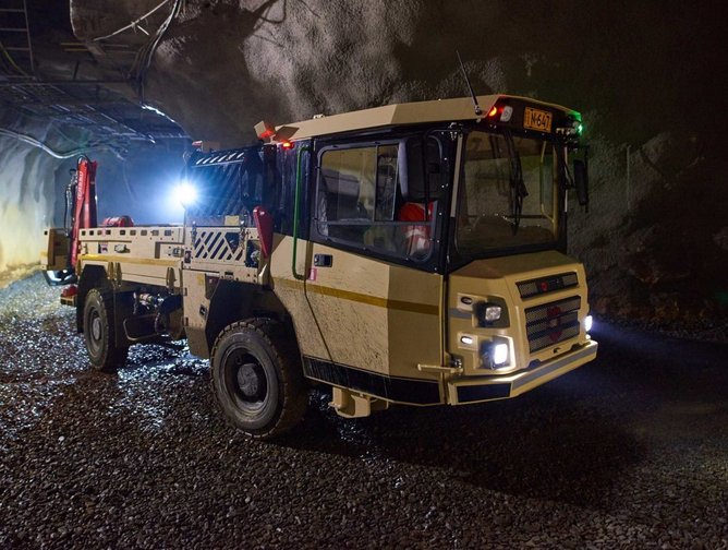 Normet Canada takes battery-electric vehicles underground | EV Magazine