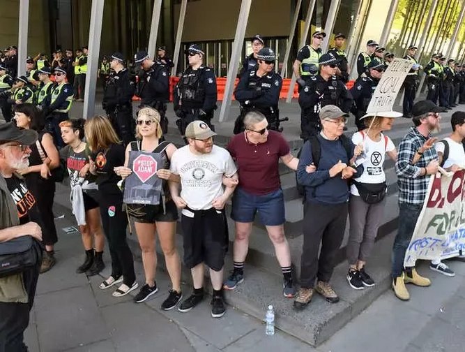 IMARC organisers condemn protest violence at Melbourne conference ...