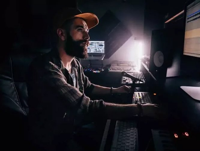 Speechtech: translating, recognising and synthesising speech ...