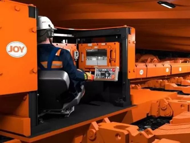 Rising to the challenge: Joy Global looks to diversify into new ...