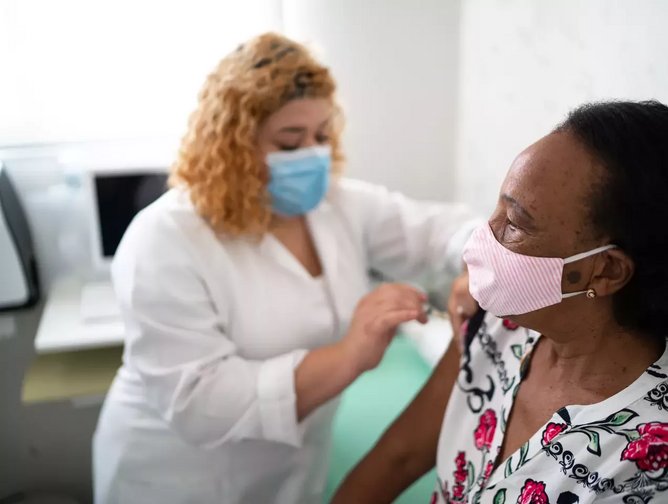 The 5 most successful COVID-19 vaccine rollouts | Healthcare Digital