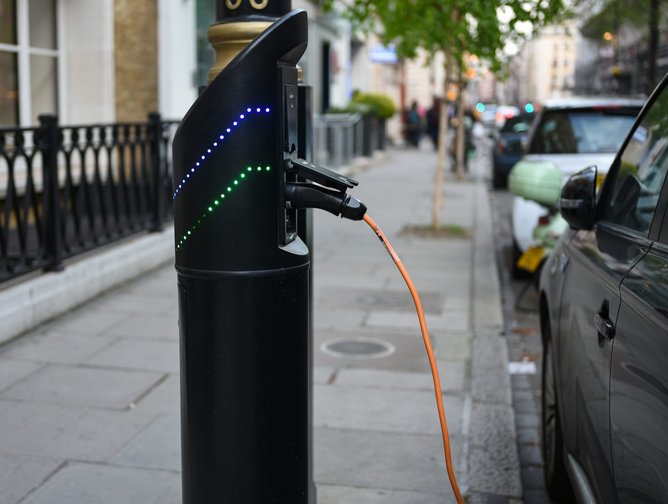 Aviva launches standalone insurance for EV charging points | InsurTech Digital