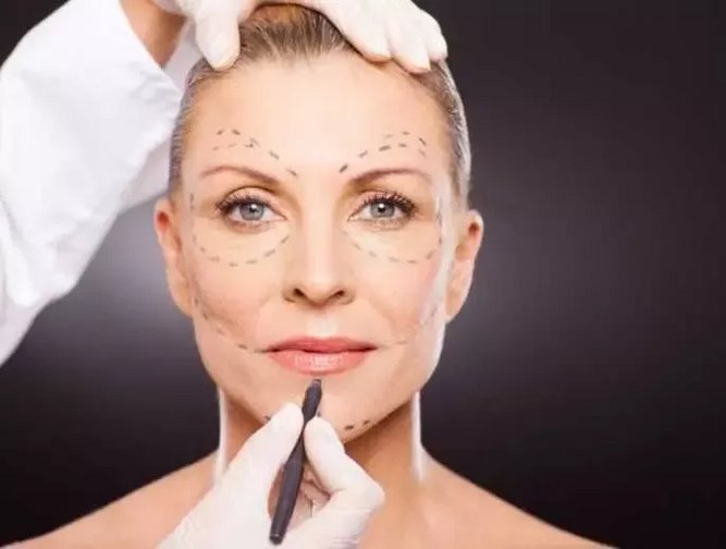 Turkish doctor completes world's third full face transplant surgery ...