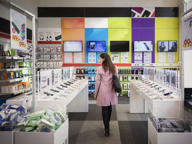 Data, the consumer electronics industry and sustainability | Sustainability Magazine