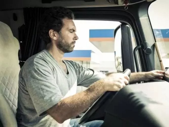 How to Stay Healthy as a Trucker: 5 Steps | Healthcare Digital
