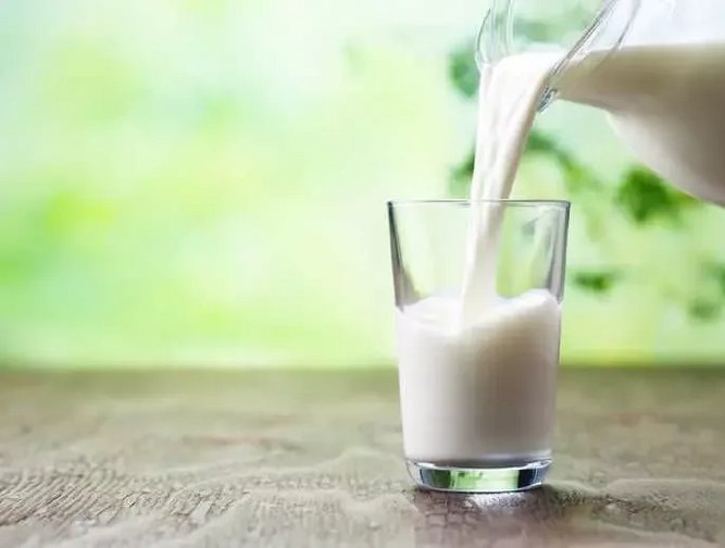 Arla Foods launches branded organic milk in the Middle East | Food and ...