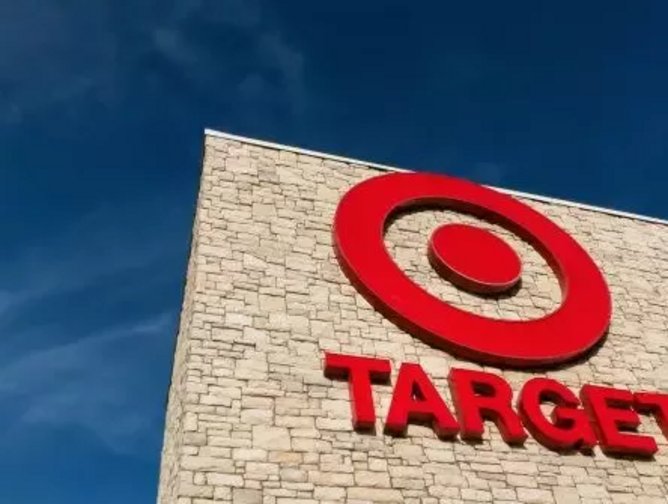 Target CEO Resigns Over Data Breach | Business Chief North America