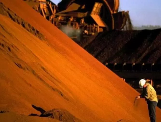 REPORT: Early production in gold, copper and iron ore falls flat ...