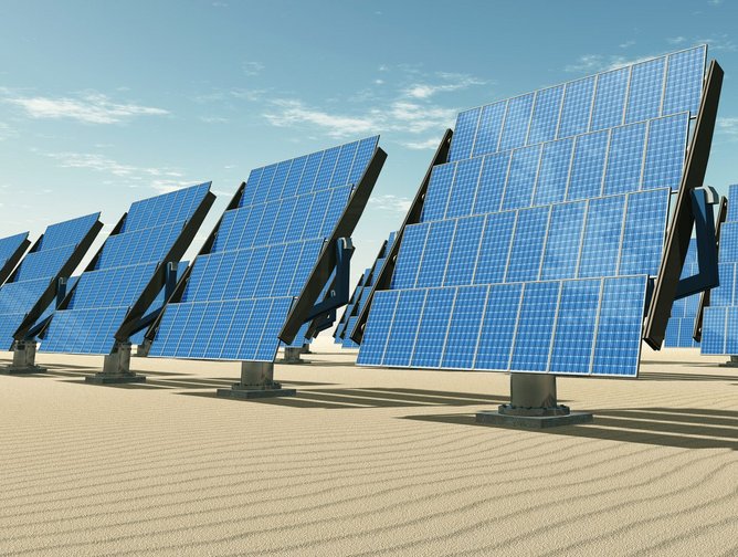 Qatar’s first large-scale solar power plant starts operation | Energy ...