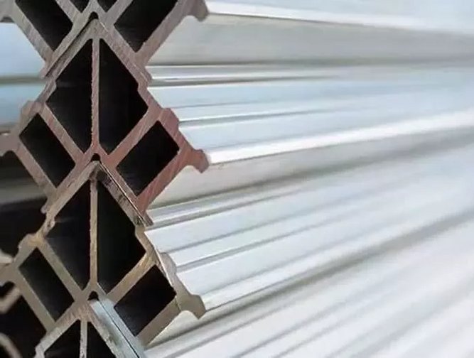 Rio Tinto offering responsibly manufactured aluminium | Manufacturing ...