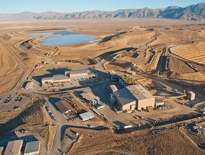 Barrick Gold appoints Silicon Valley executive to lead digital ...