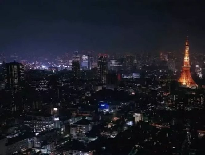 Paris Pioneers Light Pollution Reduction | Energy Digital