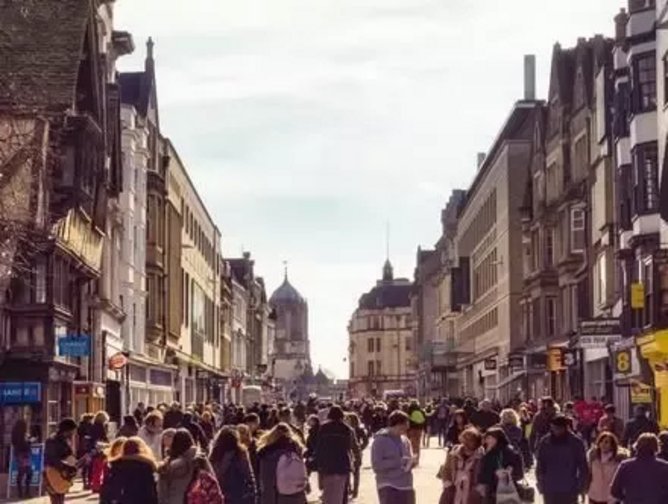 Keep your customers close | Business Chief North America