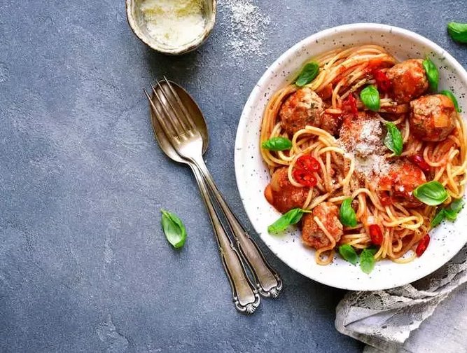 HelloFresh acquires meal kit rival Chefs Plate | Food and Drink Digital