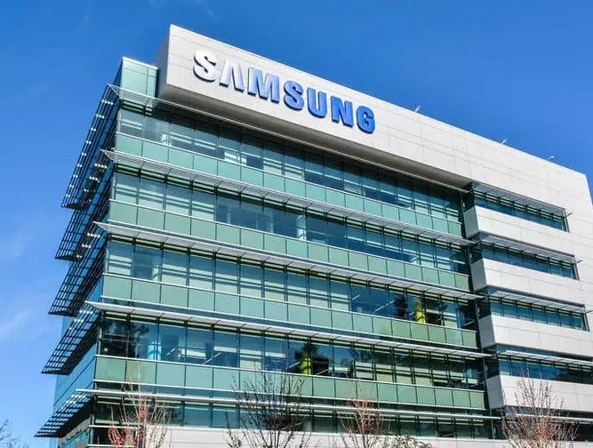 $22bn investment and 40,000 jobs - Samsung's new technology pathway ...