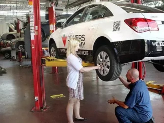 Canadian Tire to Launch Driving School in August | Business Chief North ...