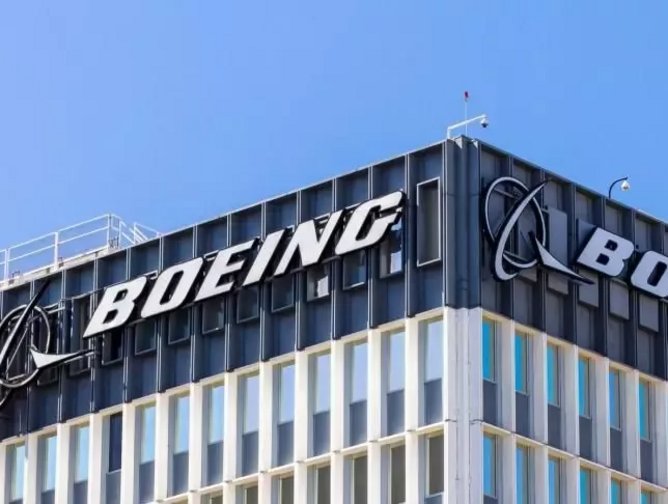 Boeing’s 737 Max program exceeds 4,000 orders in latest deal with CBD ...