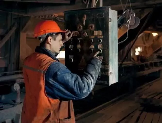 Why Your Mine Needs Remote Control Technology | Mining Digital