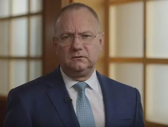 [VIDEO] Anglo American posts $5.6 billion loss in 2015, CEO outlines ...