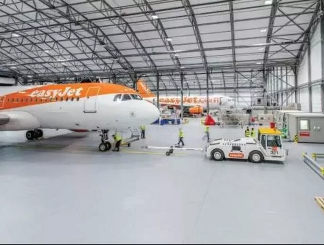 Portakabin buildings for easyJet’s flagship modular hangar facility ...