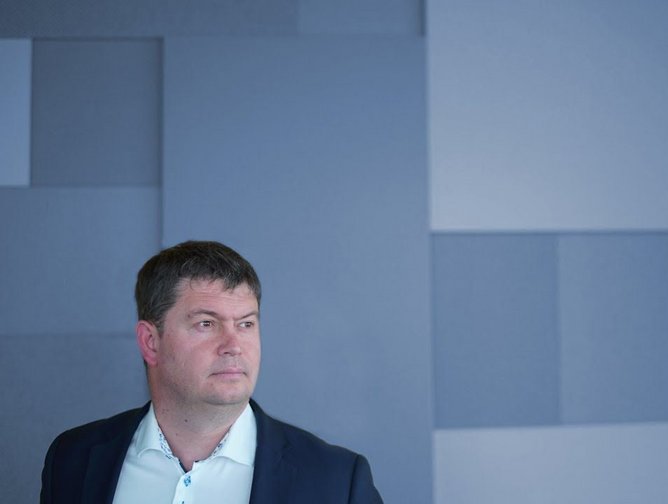 CIO Jon Grainger introduces the Freshfields Legal Services Centre ...