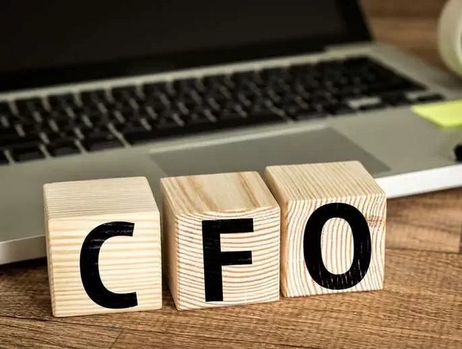 Meet Rowan Baker, Laing O’Rourke’s new CFO | Construction Digital