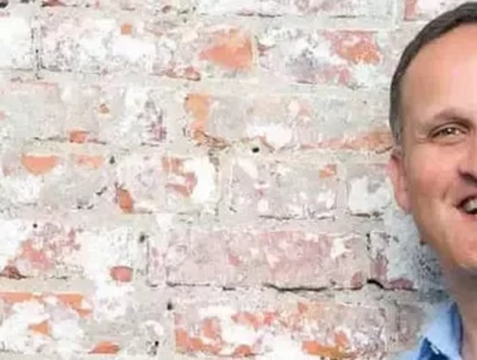 CEO Profile: Adam Selipsky, Amazon Web Services | Data Centre Magazine