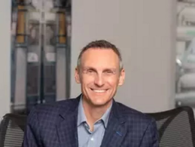 Andrew Schaap | Business Chief North America