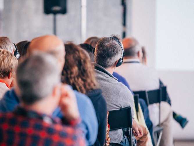 Live Machine Translation: A new dawn for interpreters? | AI Magazine