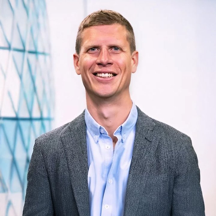 Rob Hall | Manufacturing Digital