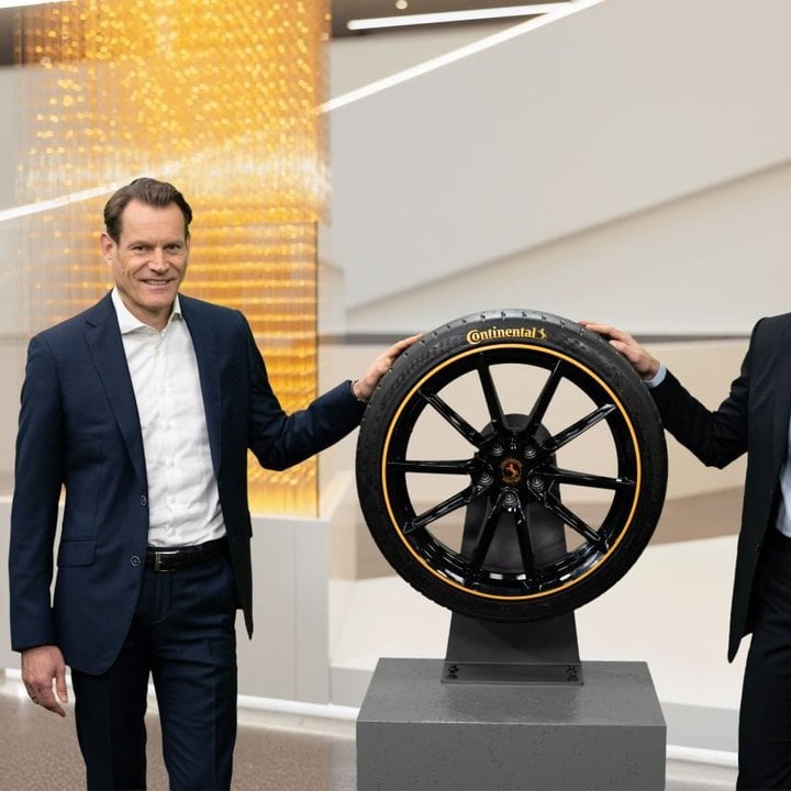 Christian Kötz | Cyber Magazine