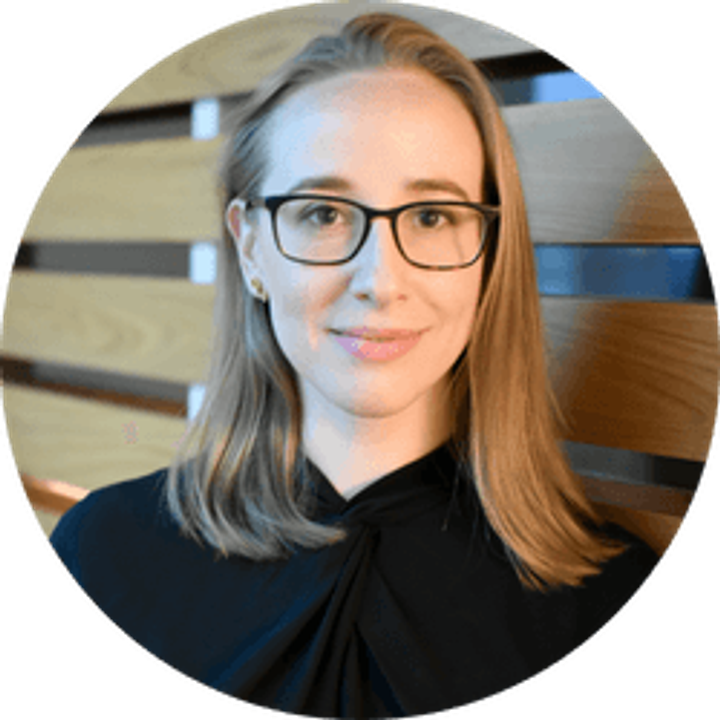 Kaelyn Lowmaster | Cyber Magazine